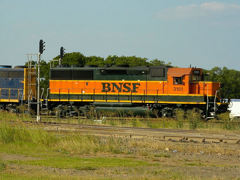 BNSF 3151